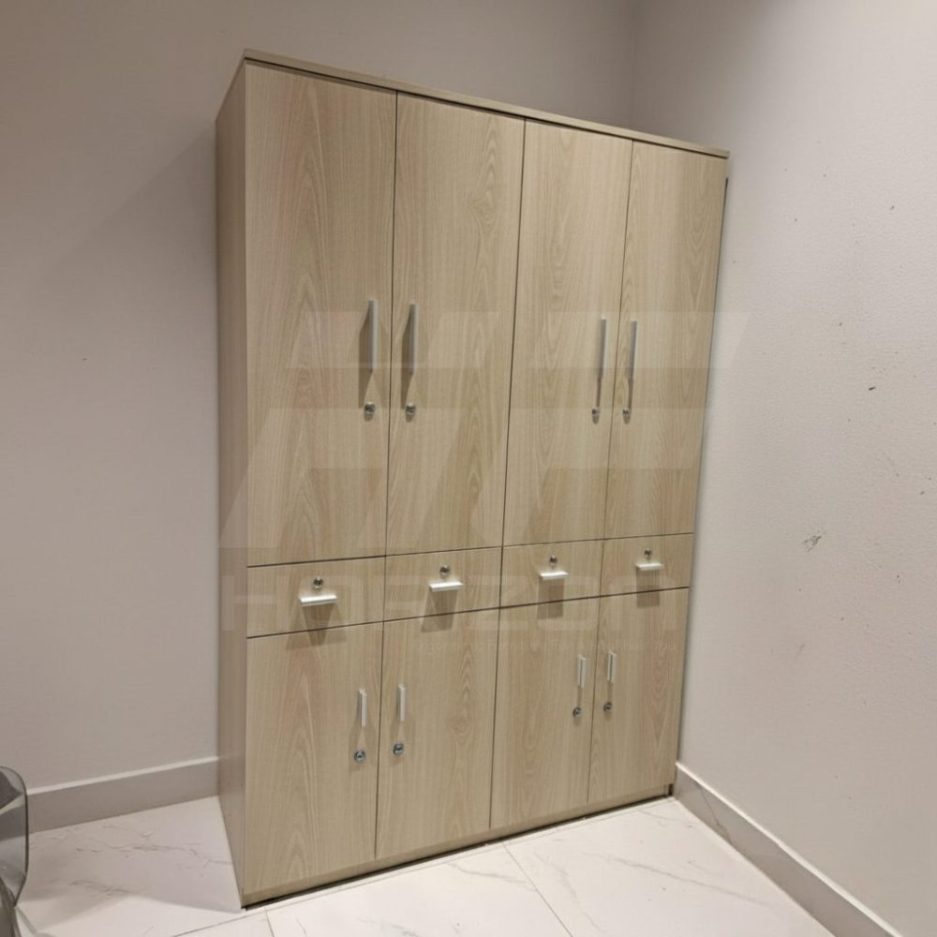 Personnel Almirah: Stunning OAK-FLEX 8-Door Office Storage